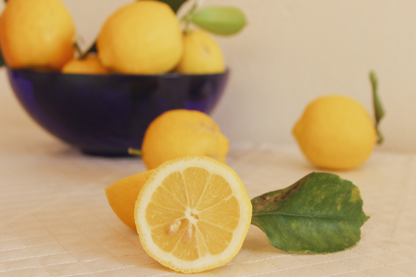 Lemon contains specific natural compounds that can fight Covid-19